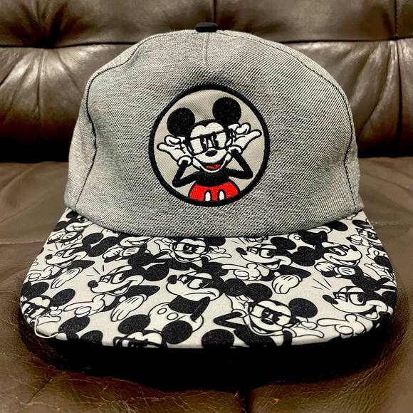 Disney | Accessories | Mickey Mouse Authentic Original Baseball Hat ...